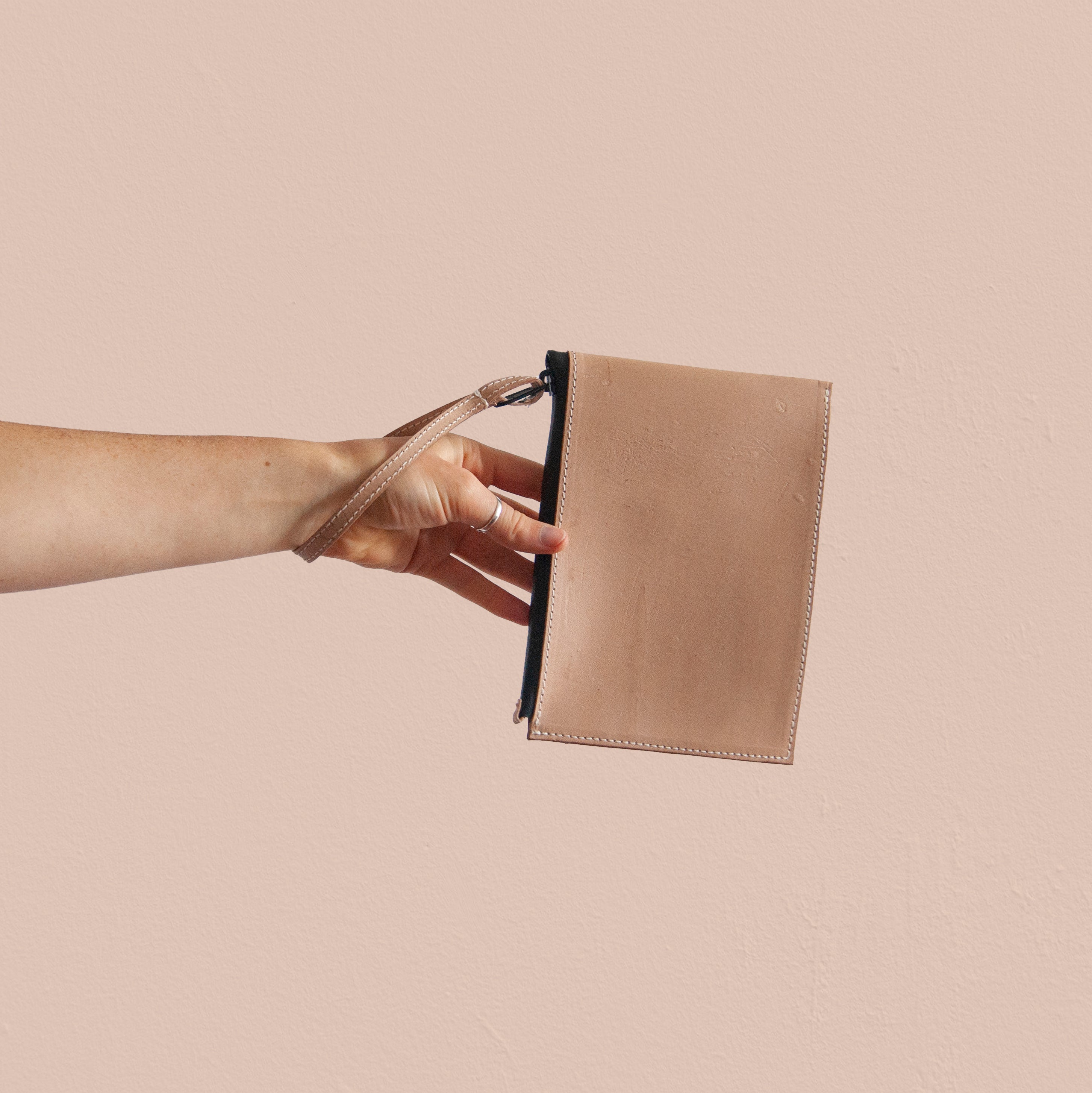 Zip Pouches – WELCOME LEATHER